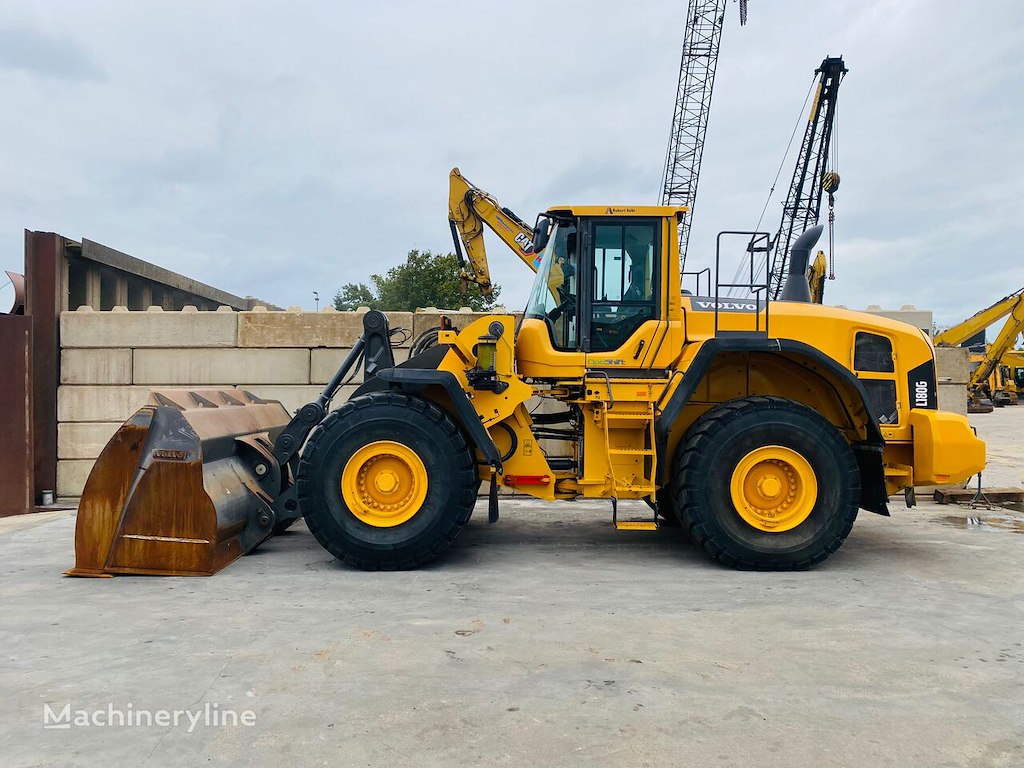 Volvo l180g prednji utovarivač