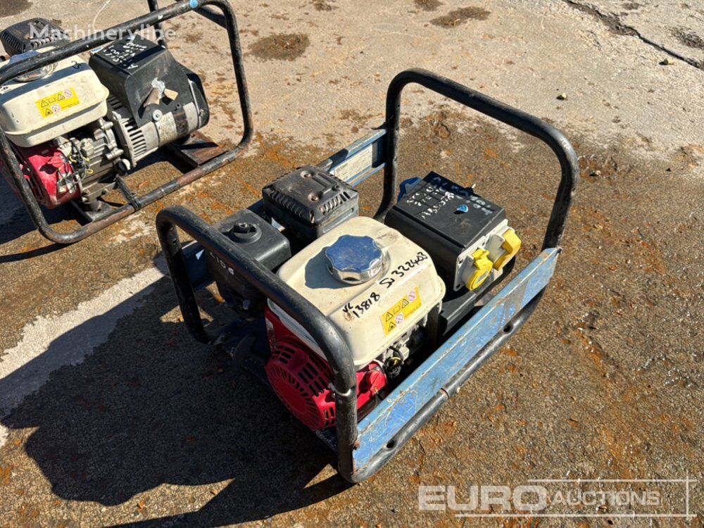 Prodaje se SDMO 2.4Kva Petrol Generator, Honda Engine drugi generator na aukciji