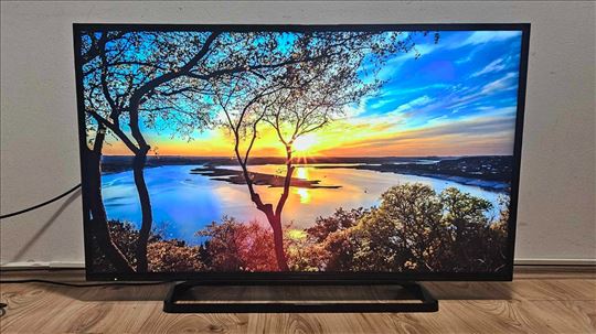 Panasonic 39"Smart kao nov garancija