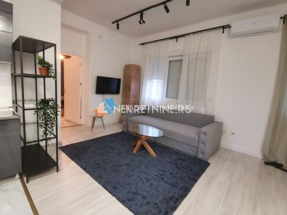 Stari grad, Trg Republike, 2.0 stan, 50m2, 1100 EUR