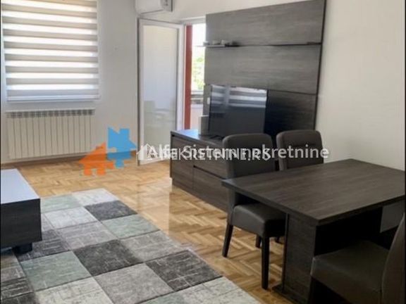 Zvezdara, Učiteljsko naselje, 2.0 stan, 56m2, 650 EUR