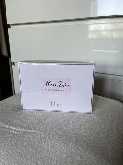 Miss Dior Blooming Bouquet set