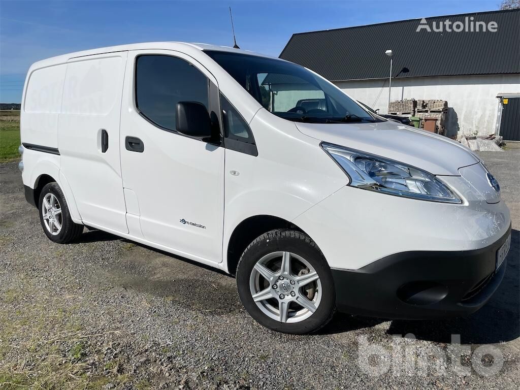 Prodaje se Nissan NV200 laki furgon na aukciji