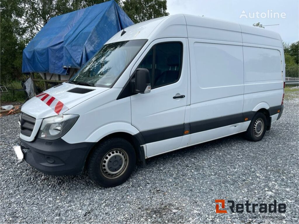 Prodaje se Mercedes-Benz Sprinter minibus furgon na aukciji