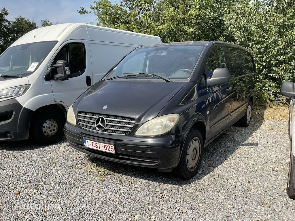 Prodaje se Mercedes-Benz Vito minibus furgon na aukciji