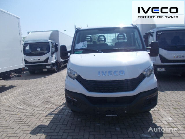 IVECO 35C16H3.0 kamion s ravnom platformom < 3.5t