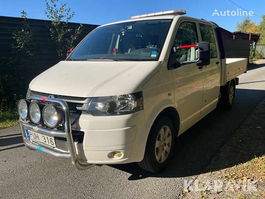 Prodaje se Volkswagen Transporter kamion s ravnom platformom < 3.5t na aukciji