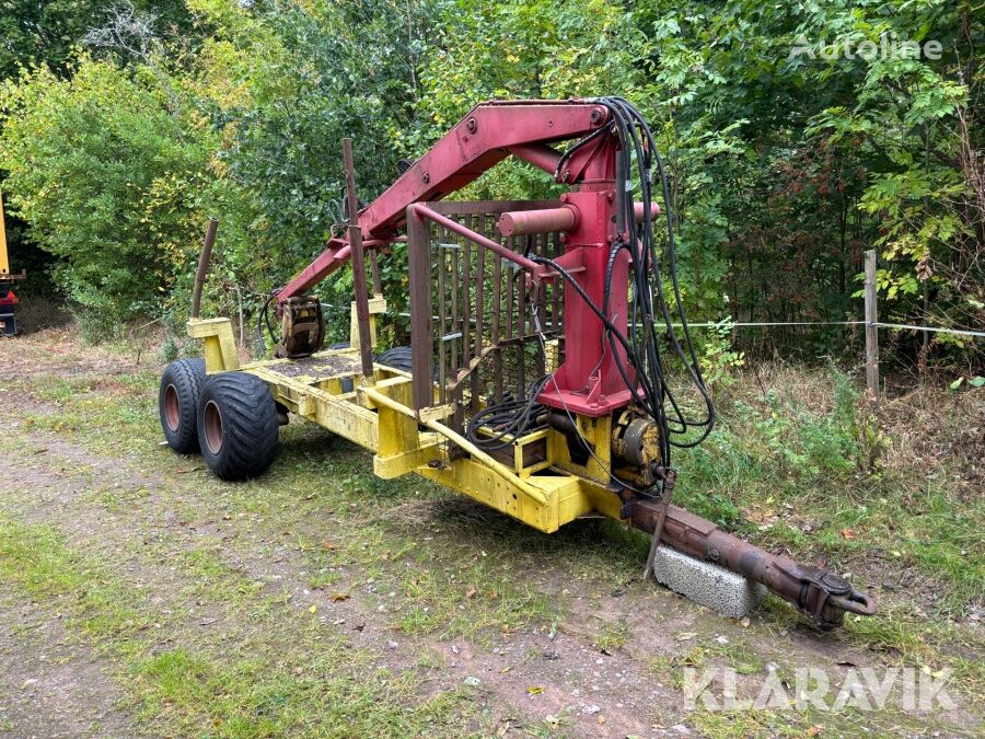 Prodaje se Skogsvagn med kran šumarsku prikolicu na aukciji