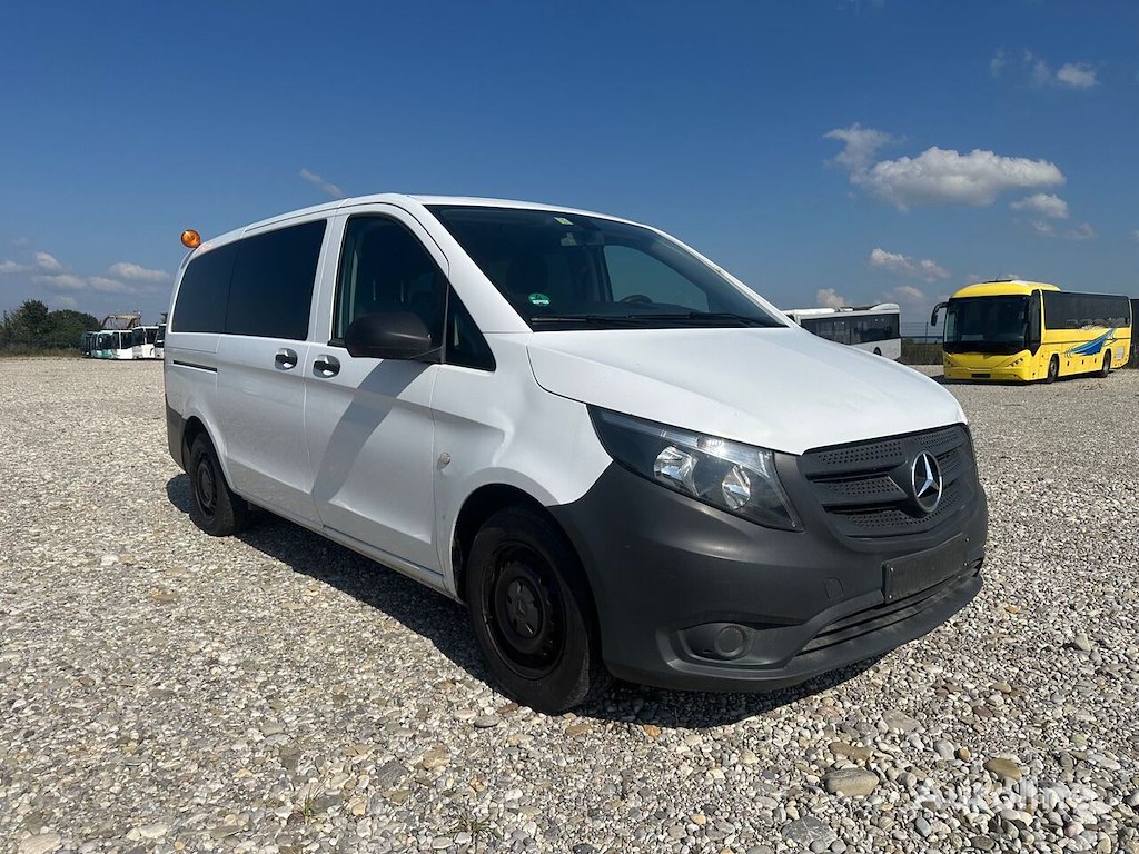 Mercedes-Benz 109 putnički minibus