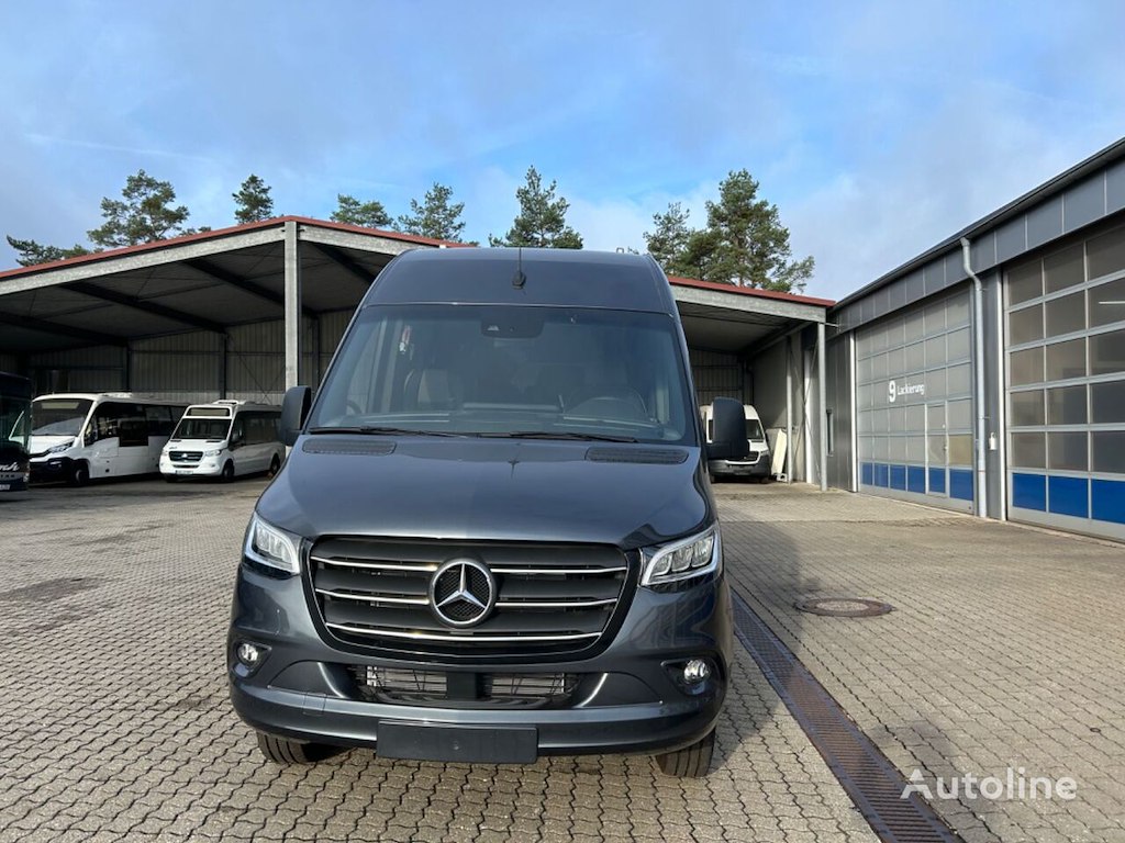 Novi Mercedes-Benz Sprinter putnički minibus