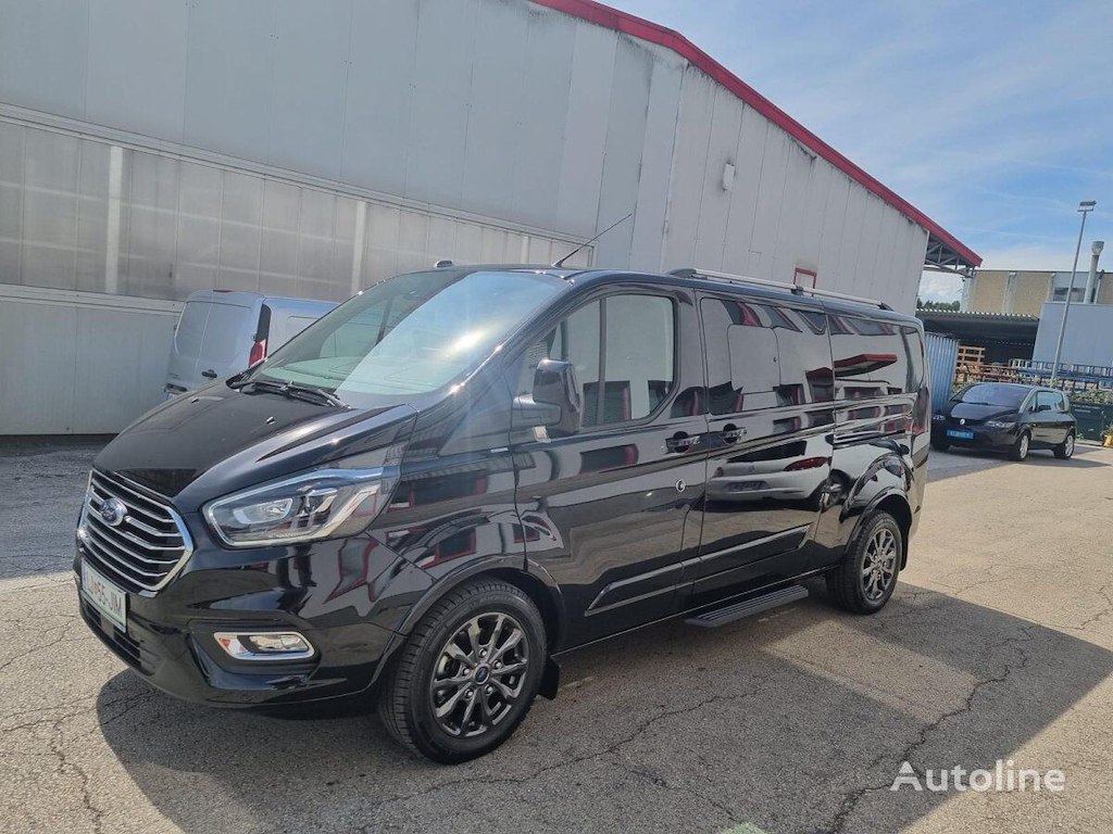 Ford Tourneo Custom Eco Blue Hybrid putnički minibus