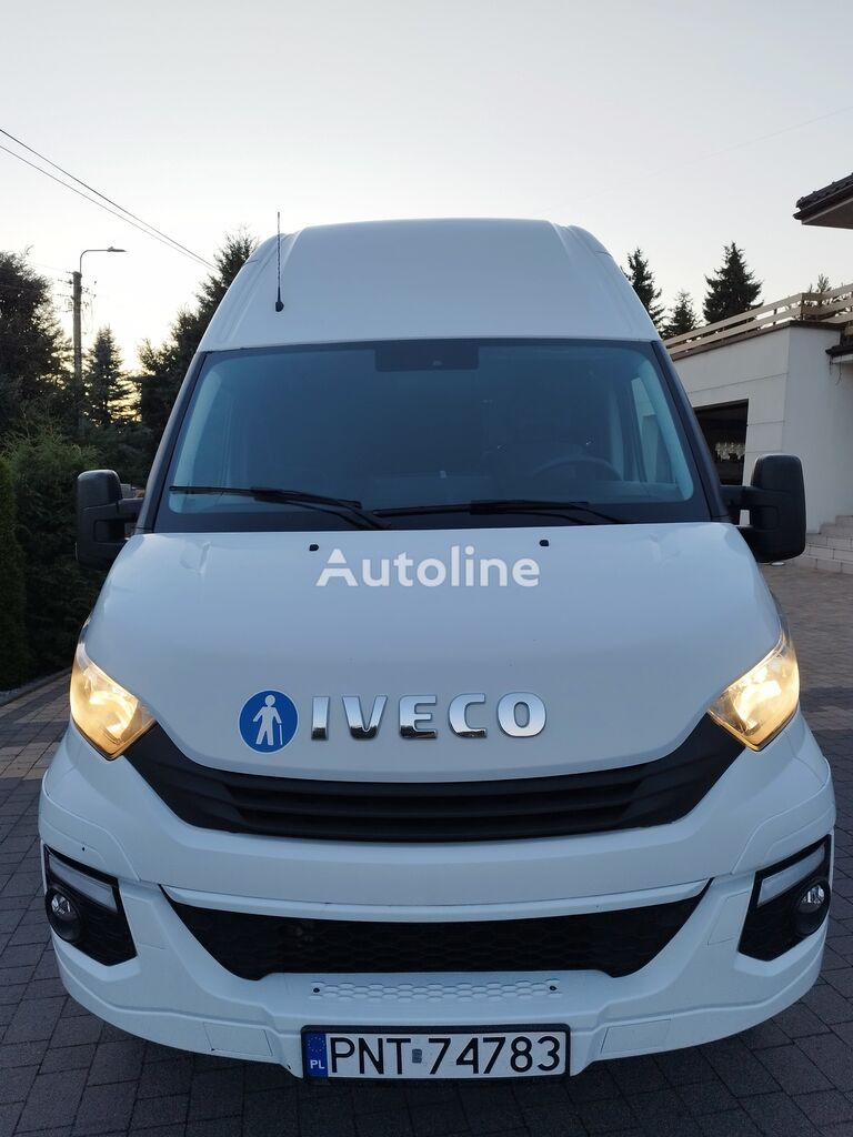 IVECO DEILY autobus za razgledavanje grada