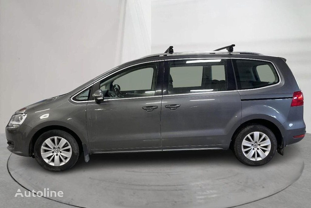 Prodaje se Volkswagen Sharan minivan na aukciji