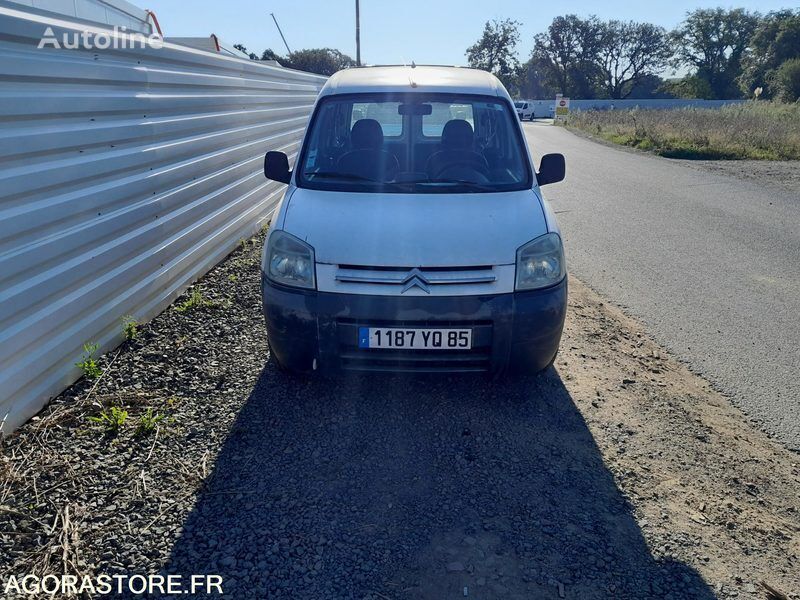 Prodaje se Citroen BERLINGO minivan na aukciji