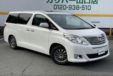 Toyota ALPHARD minivan