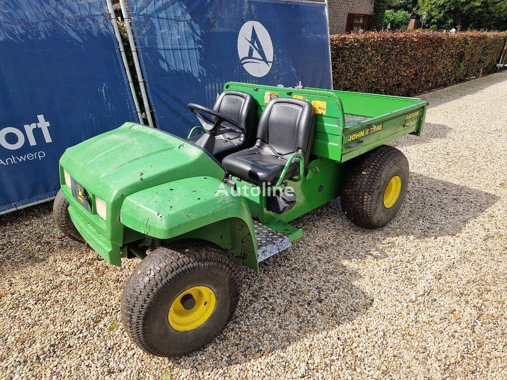 Prodaje se John Deere Gator utility vehicle golf vozilo na aukciji