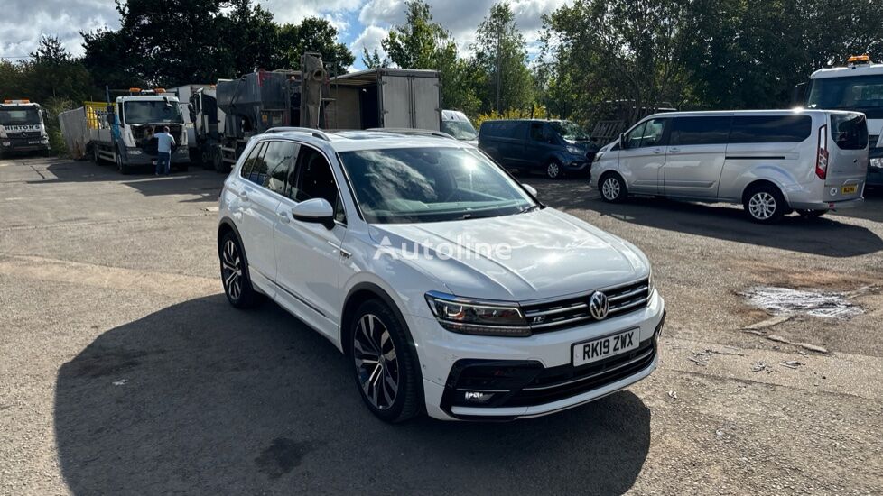 Prodaje se Volkswagen TIGUAN R-LINE TECH 2.0 TSI 190PS krosover na aukciji