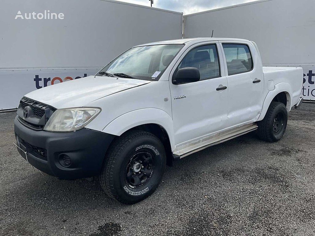 Prodaje se Toyota Hilux pikap na aukciji