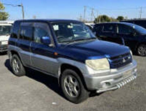 Mitsubishi PAJERO IO terenac