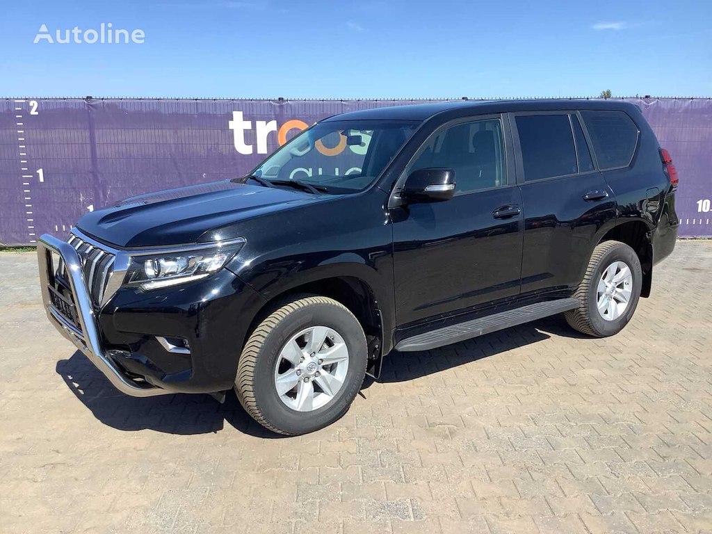 Prodaje se Toyota Landcruiser terenac na aukciji