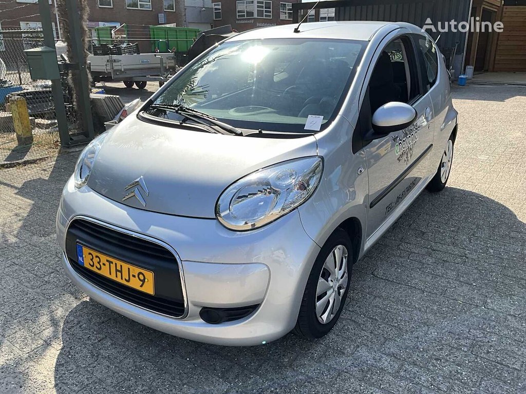 Prodaje se Citroen C1 hečbek na aukciji