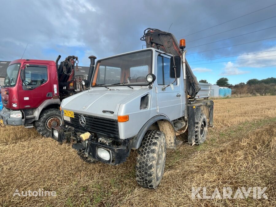 Prodaje se Mercedes-Benz Unimog kiper na aukciji