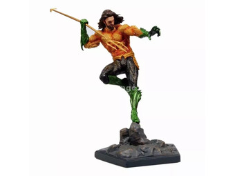 Justice League - Aquaman Statue (25cm)