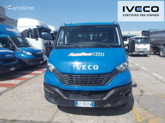 IVECO 35C14H D kamion s ravnom platformom