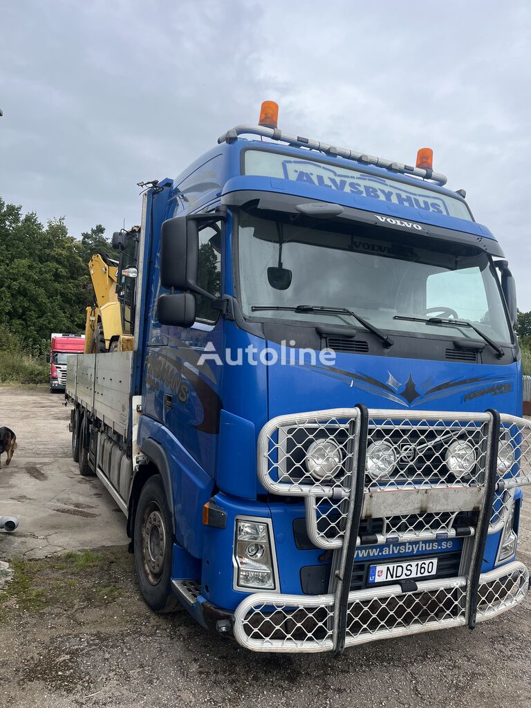 Volvo FH 440 kamion s ravnom platformom