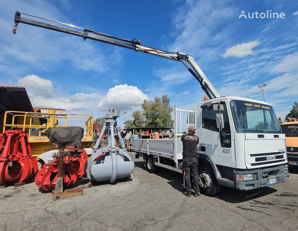 IVECO EUROCARGO 100E18 kamion s ravnom platformom