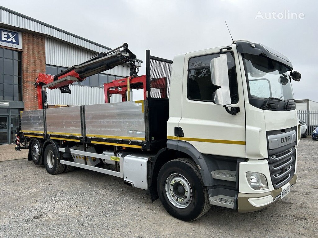 DAF FAN CF370 kamion s ravnom platformom