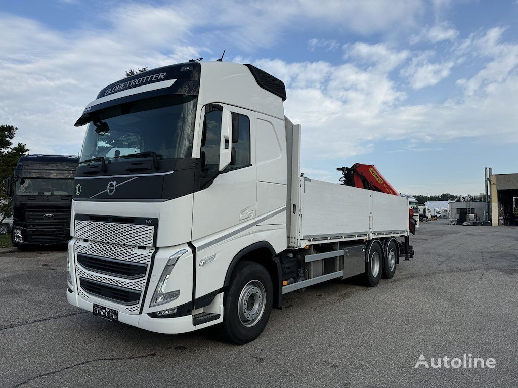 Volvo FH460 kamion s ravnom platformom