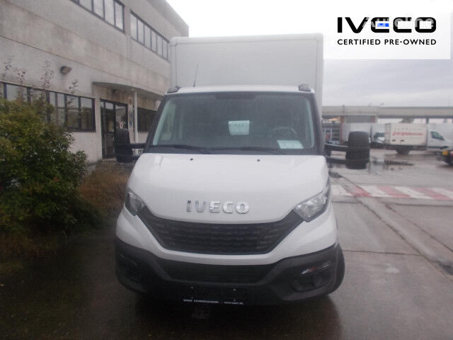 IVECO 35C16H kamion furgon