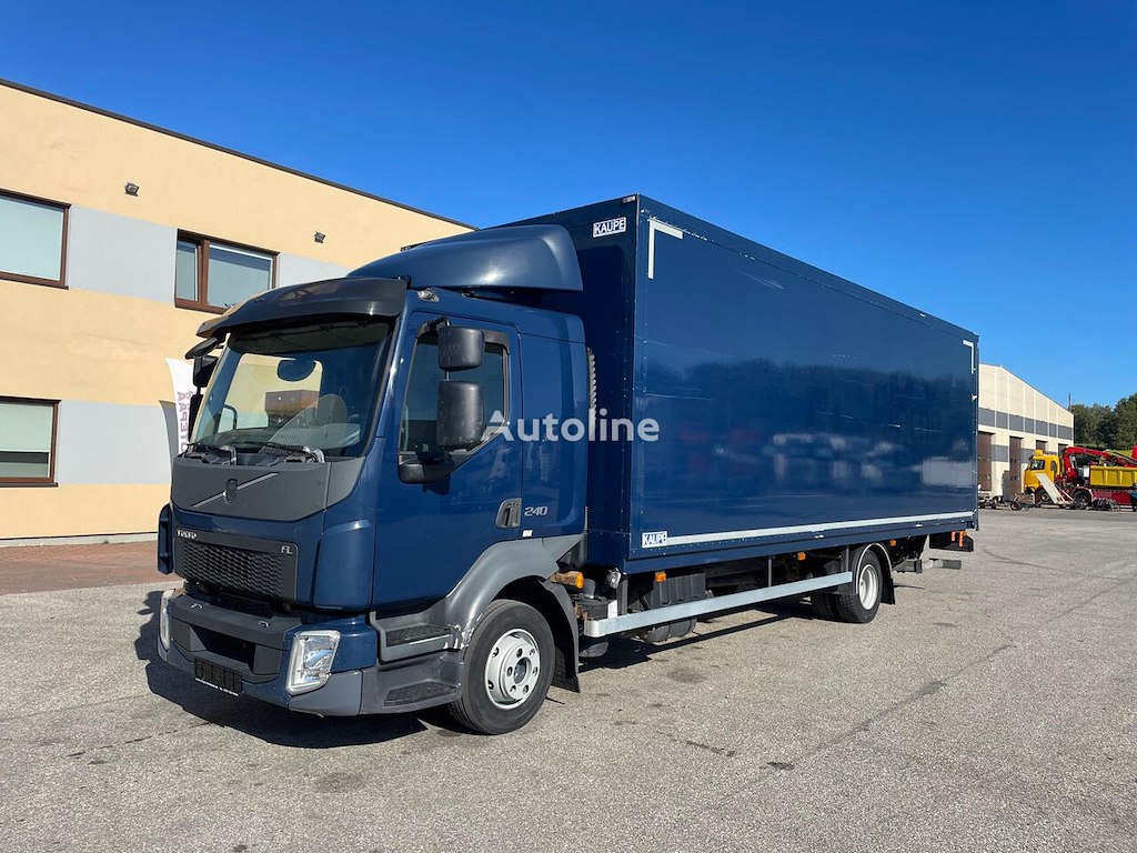 Volvo FL240 + LIFT kamion furgon