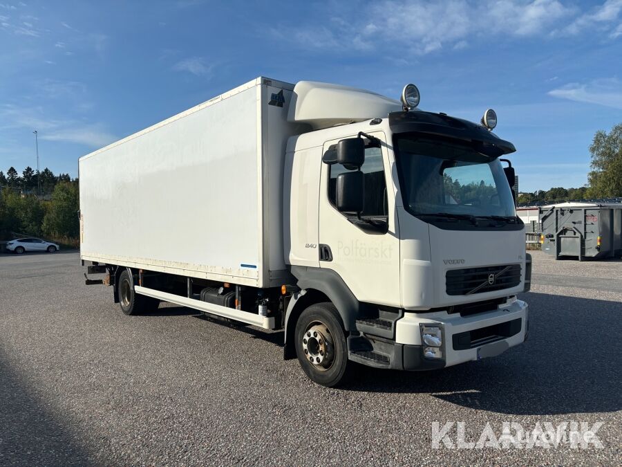 Prodaje se Volvo FL 12 240 kamion furgon na aukciji