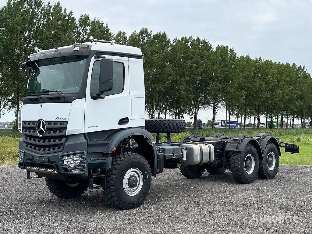 Novi Mercedes-Benz Arocs 3342 Chassis Cabin kamion šasija (ME4865)