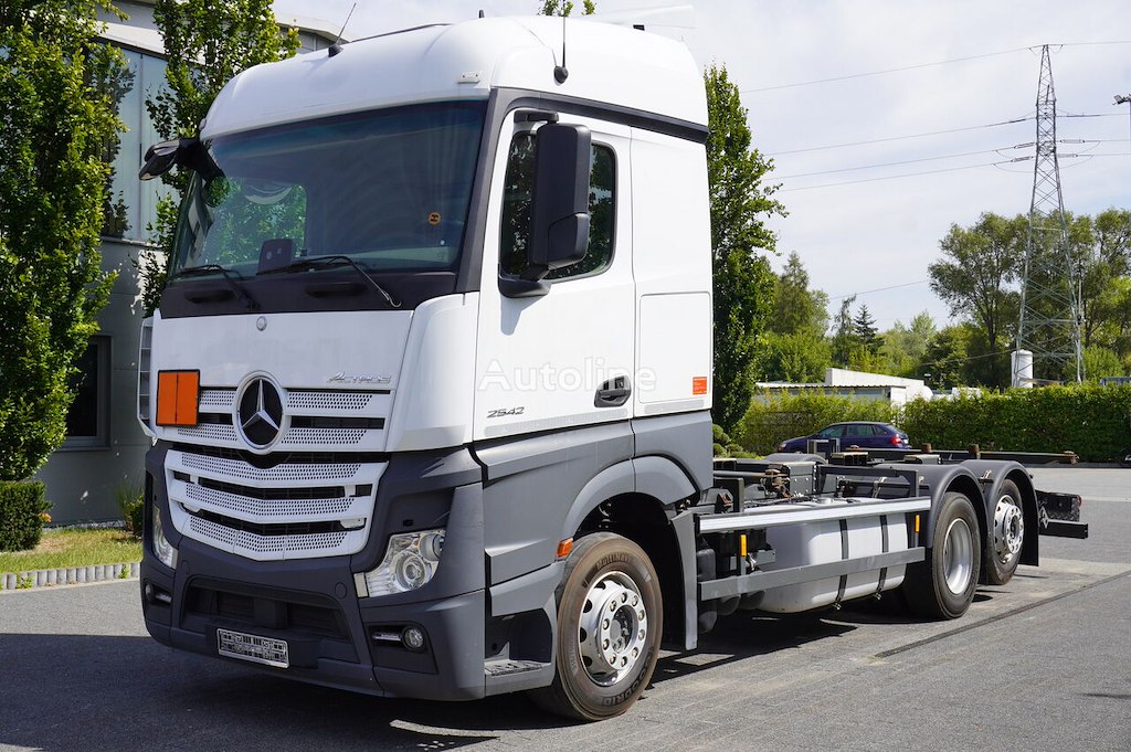 Mercedes-Benz Actros 2542 BDF E6 / Lounge chair / Standard vozilo za prevoz kontejnera