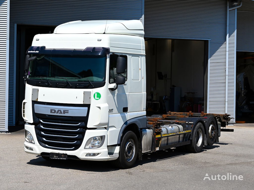 DAF XF 460 FAR vozilo za prevoz kontejnera