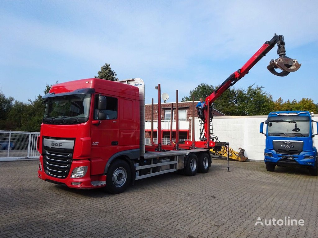 DAF XF 510 + EPSILON M120Z Holzheckladekran +Greifer kamion za prevoz drva