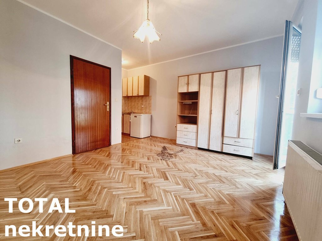 Garsonjera NOVI SAD, 69000€