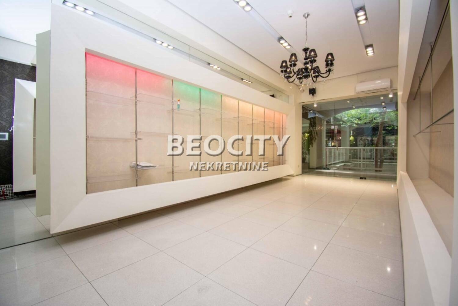 Novi Beograd, YUBC, Bulevar Mihajla Pupina , 1.0, 33m2, 132600EUR