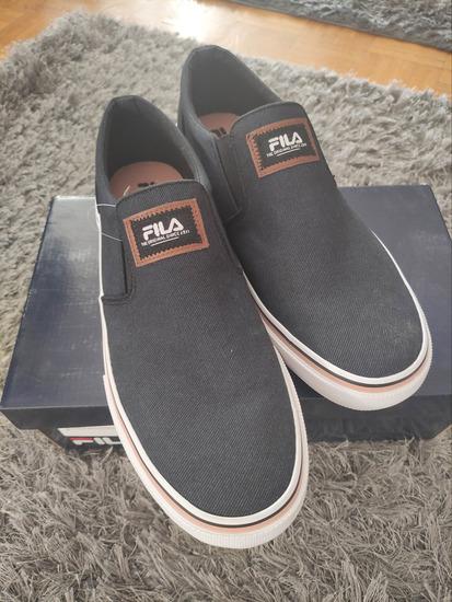 Fila patike br.44