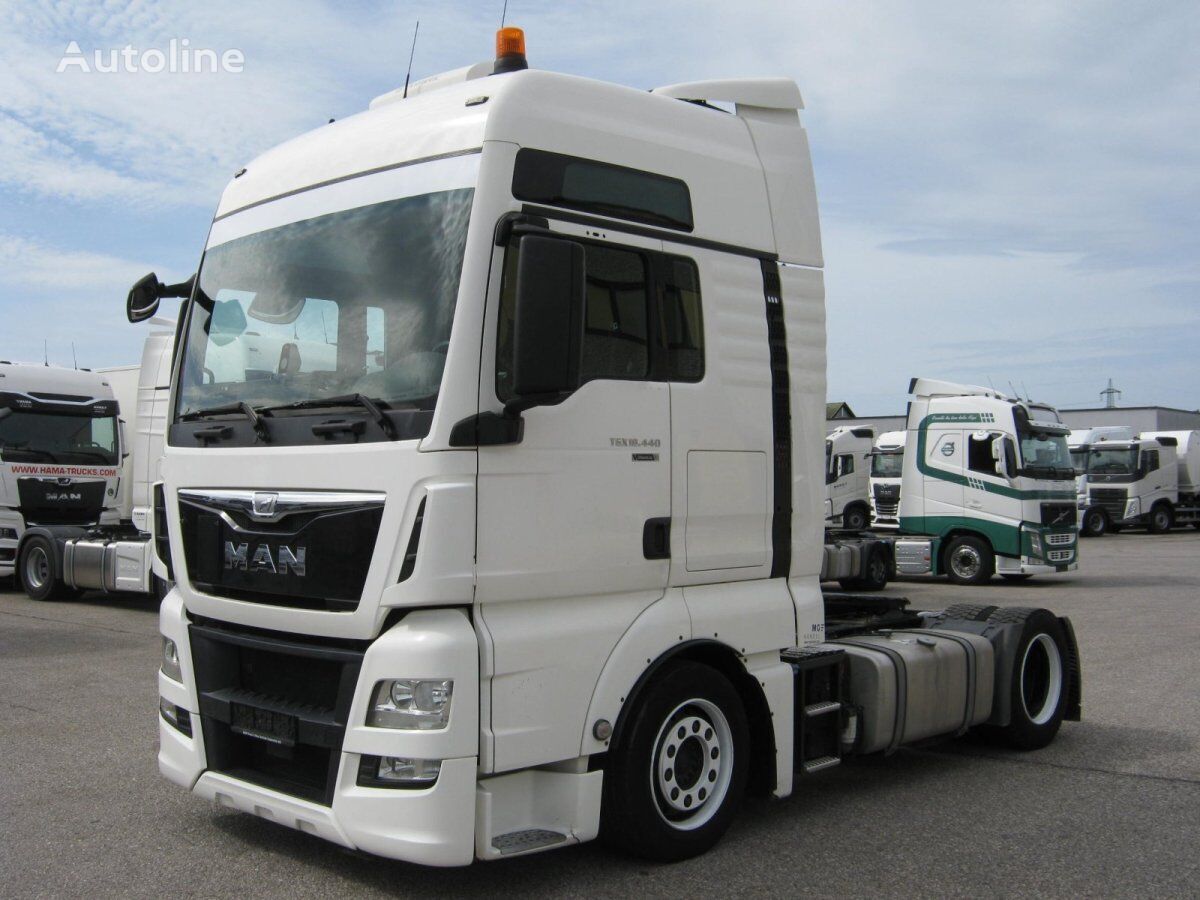 MAN TGX 18.440 XXL Low Deck, Retarder, Standklima, Euro 6 tegljač