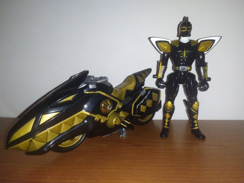 Power Rangers Dino Power Black Ranger sa motorom