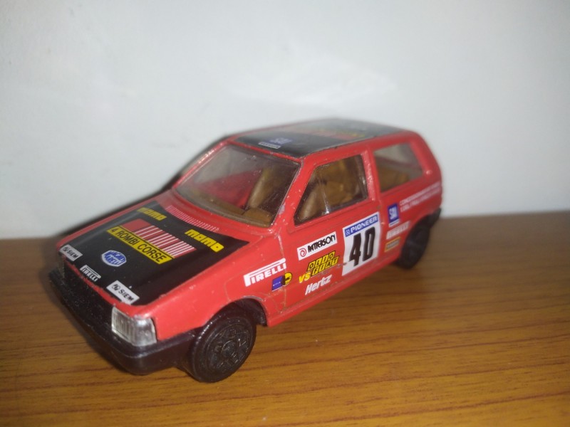 Fiat Uno 1/43