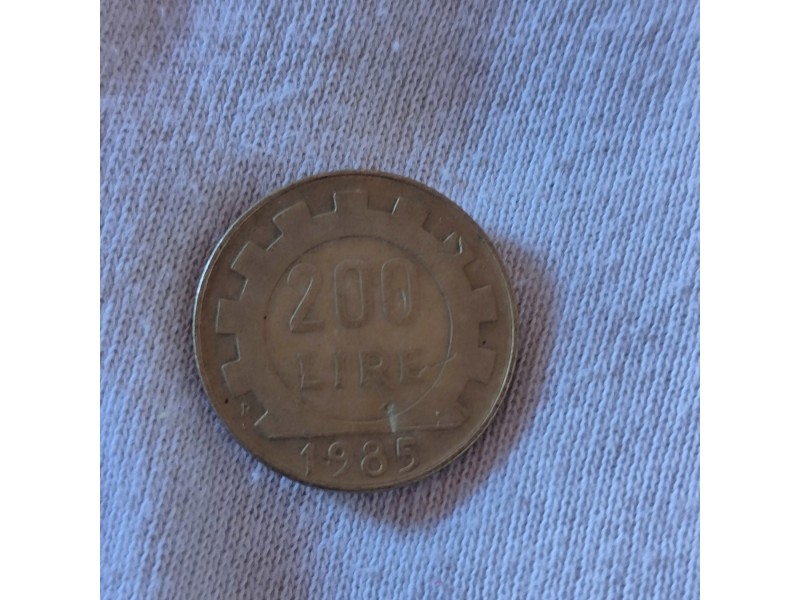 200 lira 1985 god italija