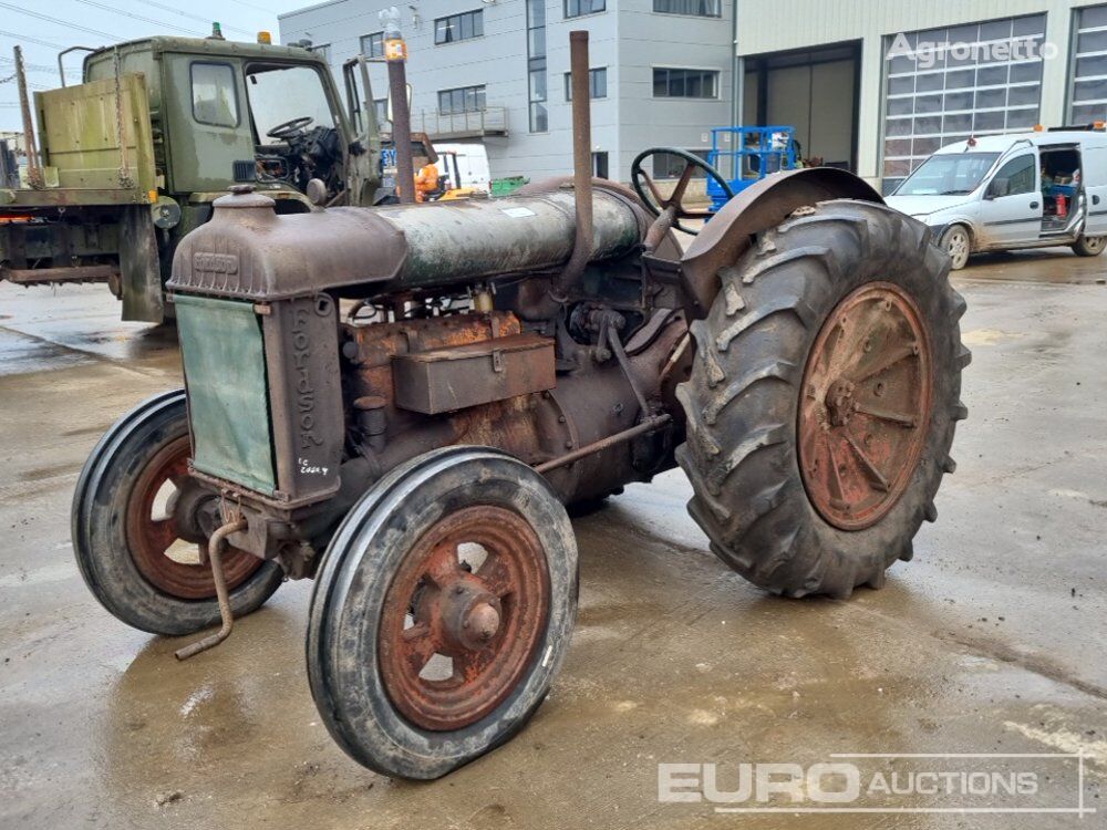 Prodaje se Fordson 2WD Tractor traktor točkaš na aukciji