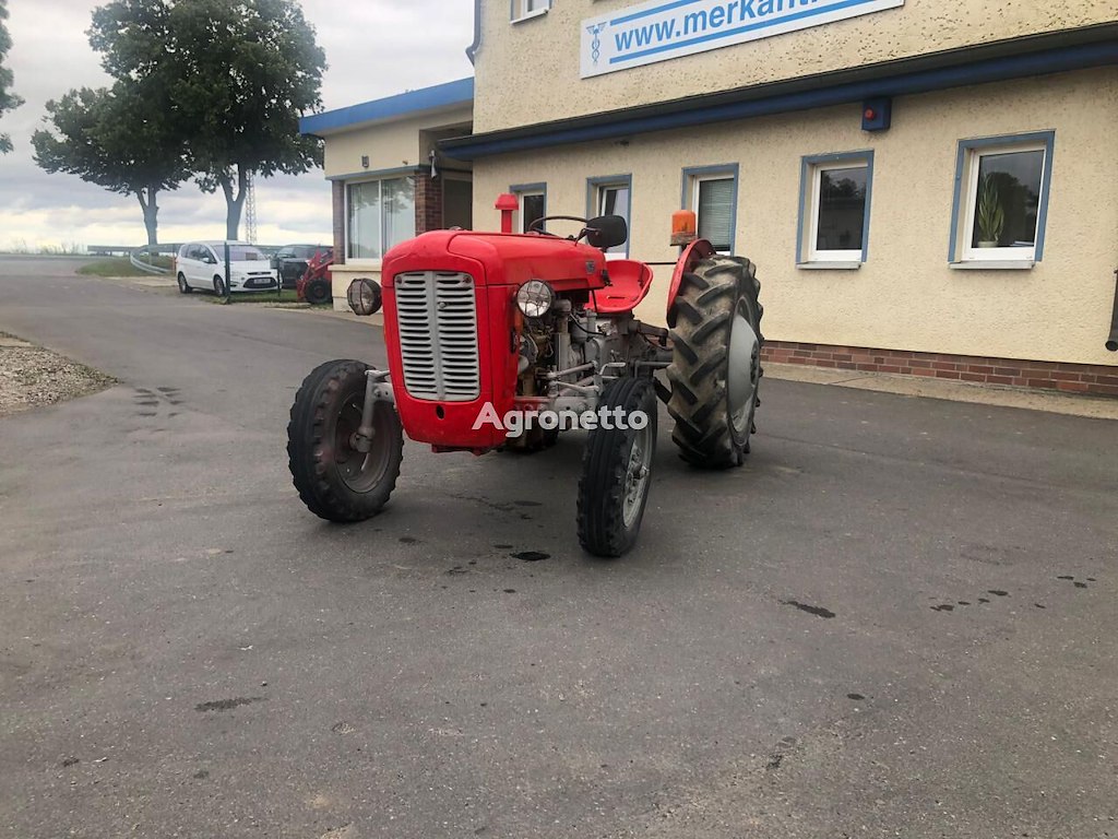 Massey Ferguson L12L traktor točkaš