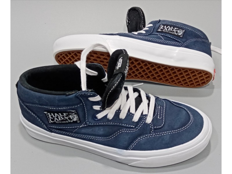 VANS HALF CAB 500714 (EUR40-25,5cm)