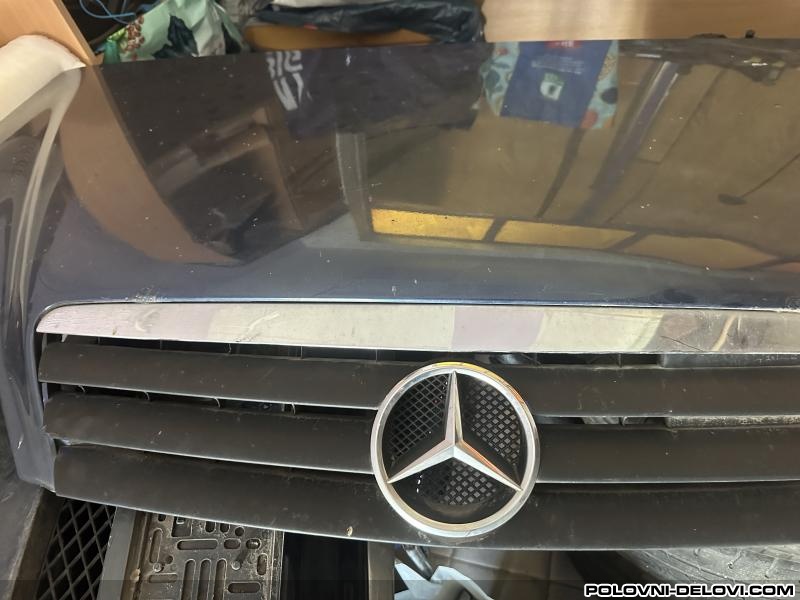 Mercedes A CDI Kompletan Auto U Delovima